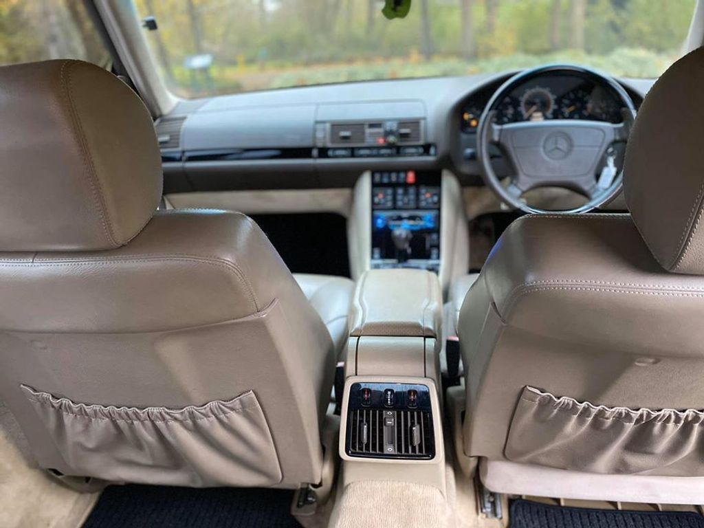 Mercedes Benz S Class 1995/0 - Global Int Ltd