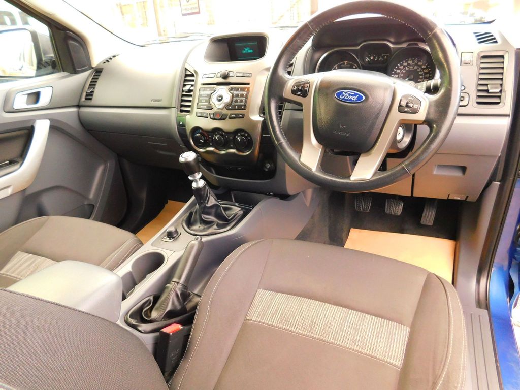 Ford Ranger 2015/0 - Global Int Ltd