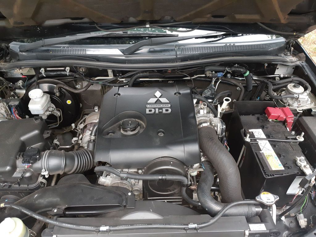 Mitsubishi L200 2015/0 - Global Int Ltd