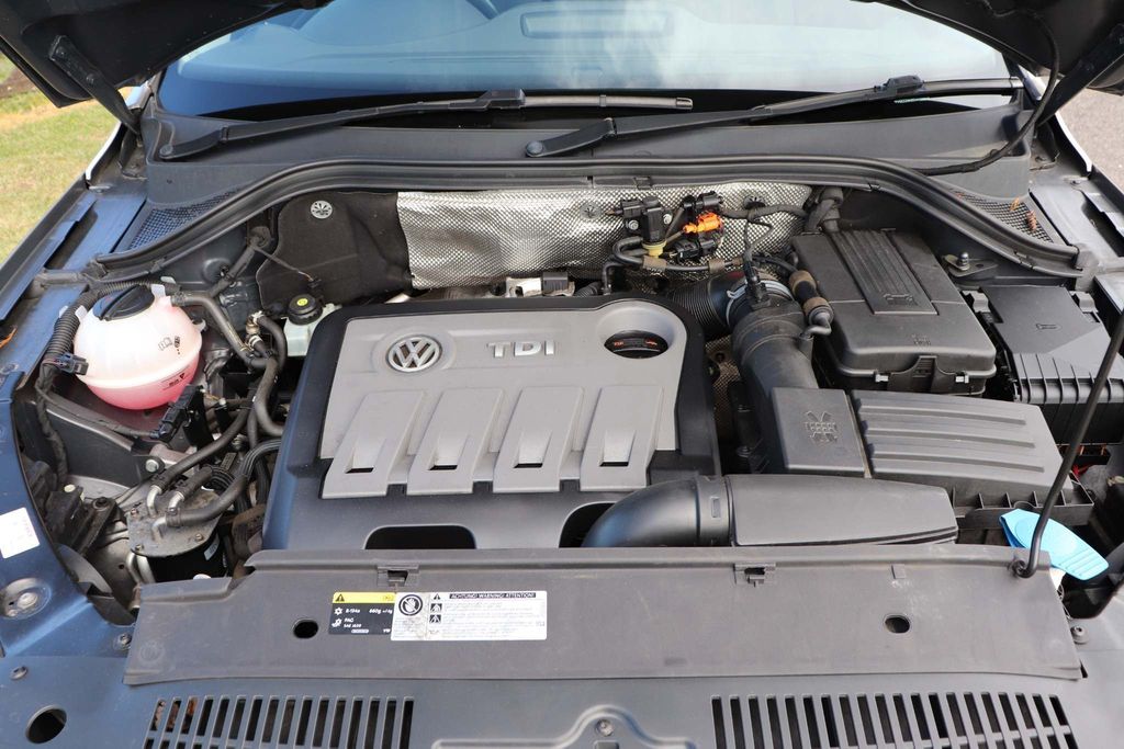 Volkswagen Tiguan 2013/0 - Global Int Ltd