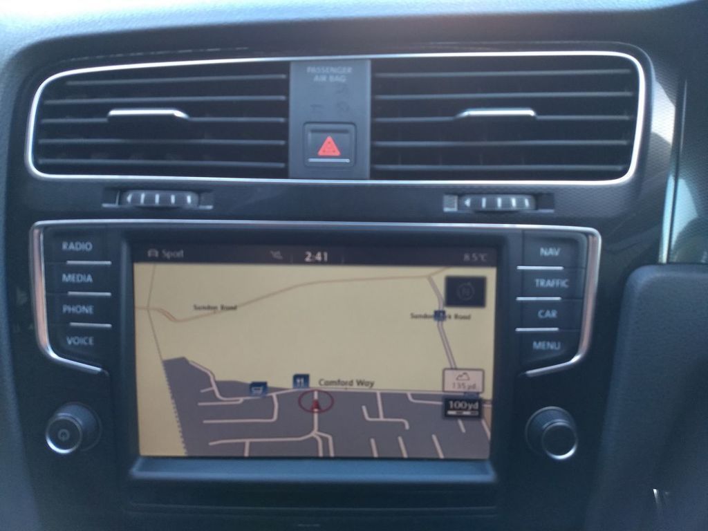 Volkswagen Golf 2016/0 - Global Int Ltd