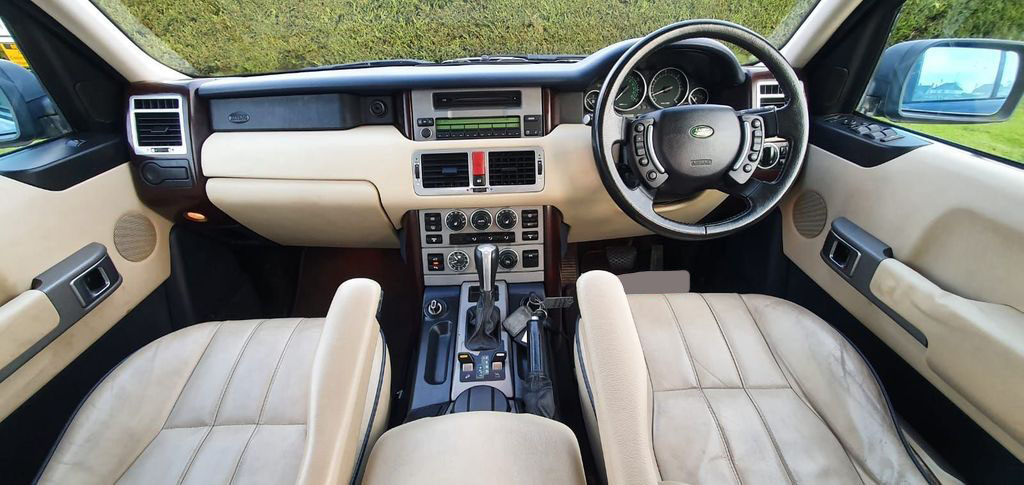 Land Rover Range Rover 2004/0 - Global Int Ltd