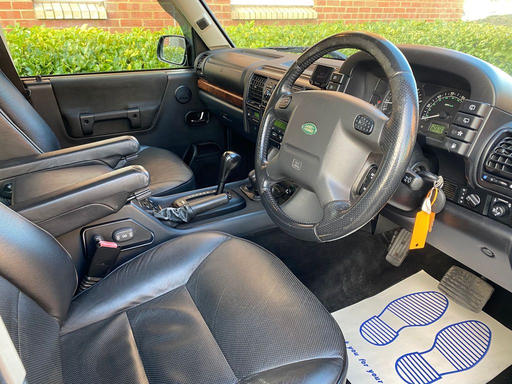 Land Rover Discovery 2003/0 - Global Int Ltd