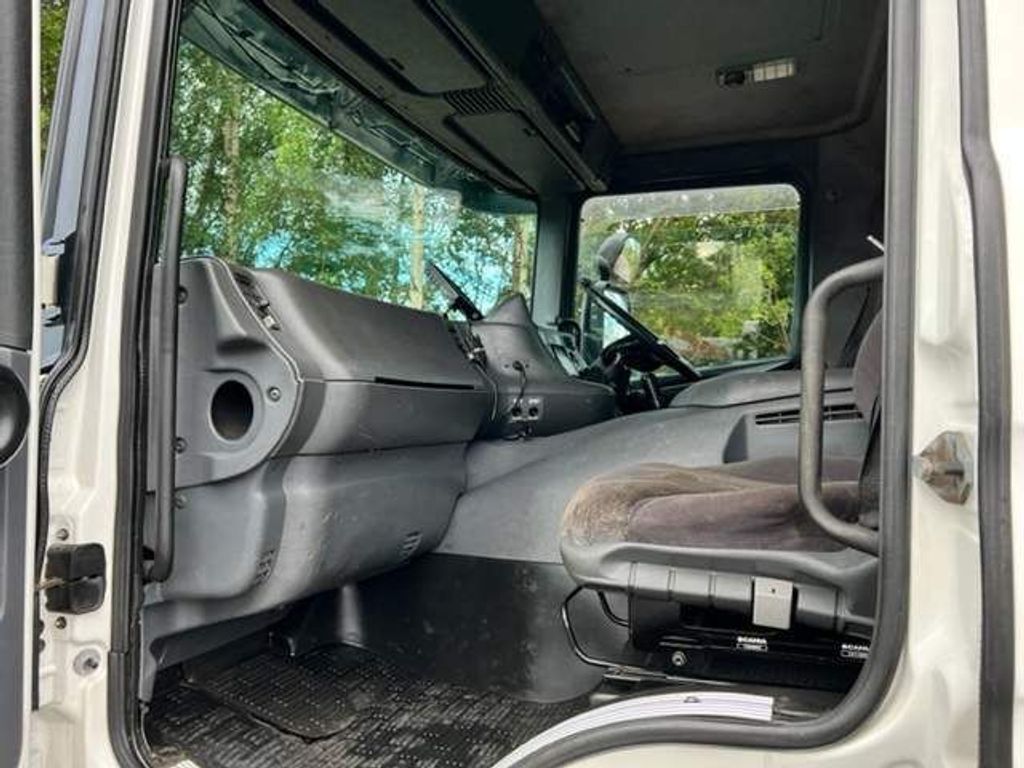 Scania P94 260 2001/0 - Global Int Ltd