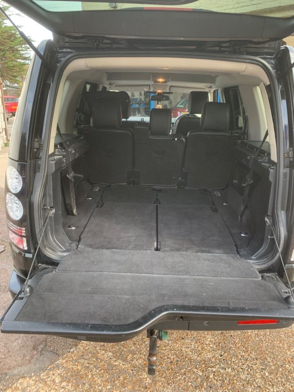 Land Rover Discovery 4 2016/0 - Global Int Ltd