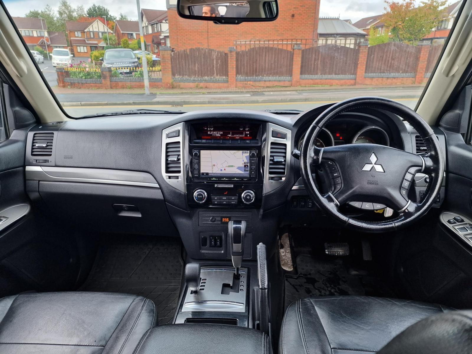 Mitsubishi Shogun 2017/0 - Global Int Ltd